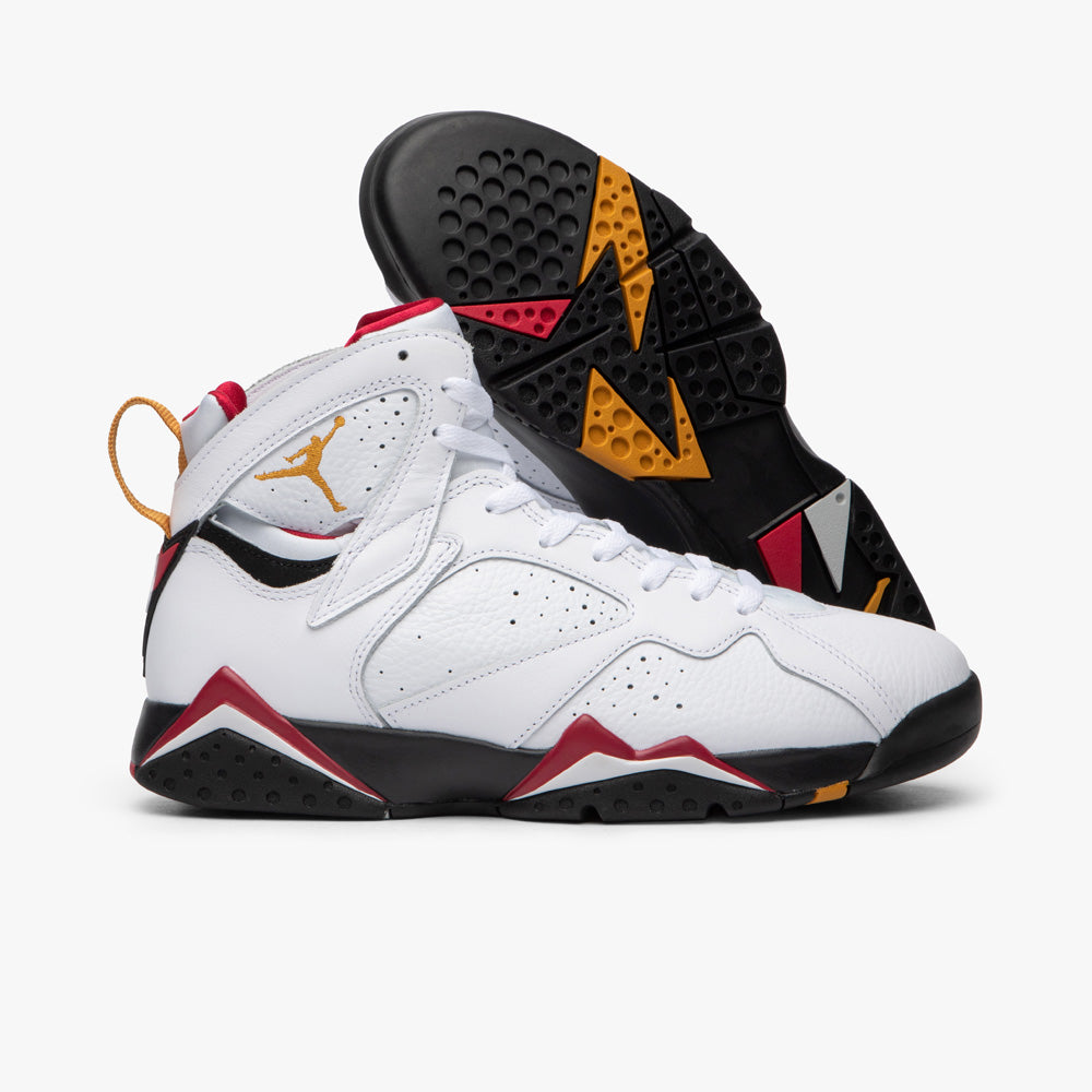 Retro 7 Black And White